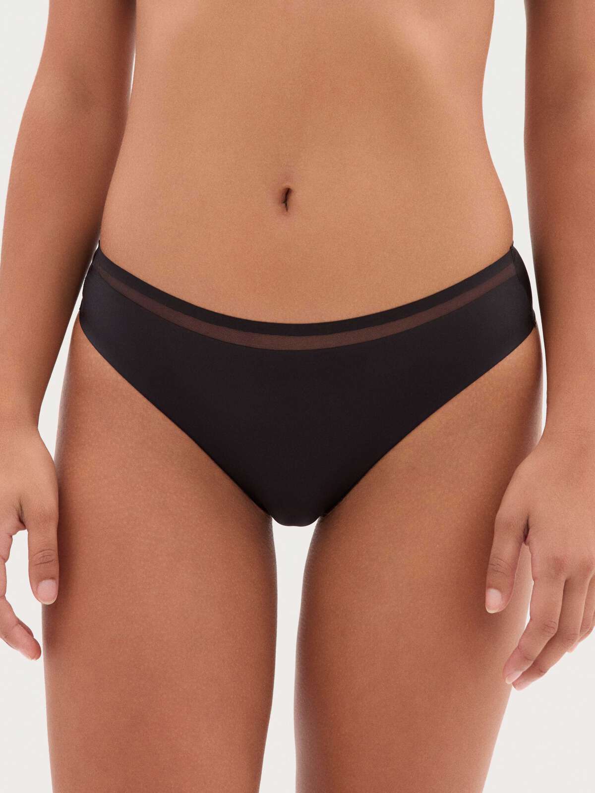 String - Prodigieuse Noir | Darjeeling